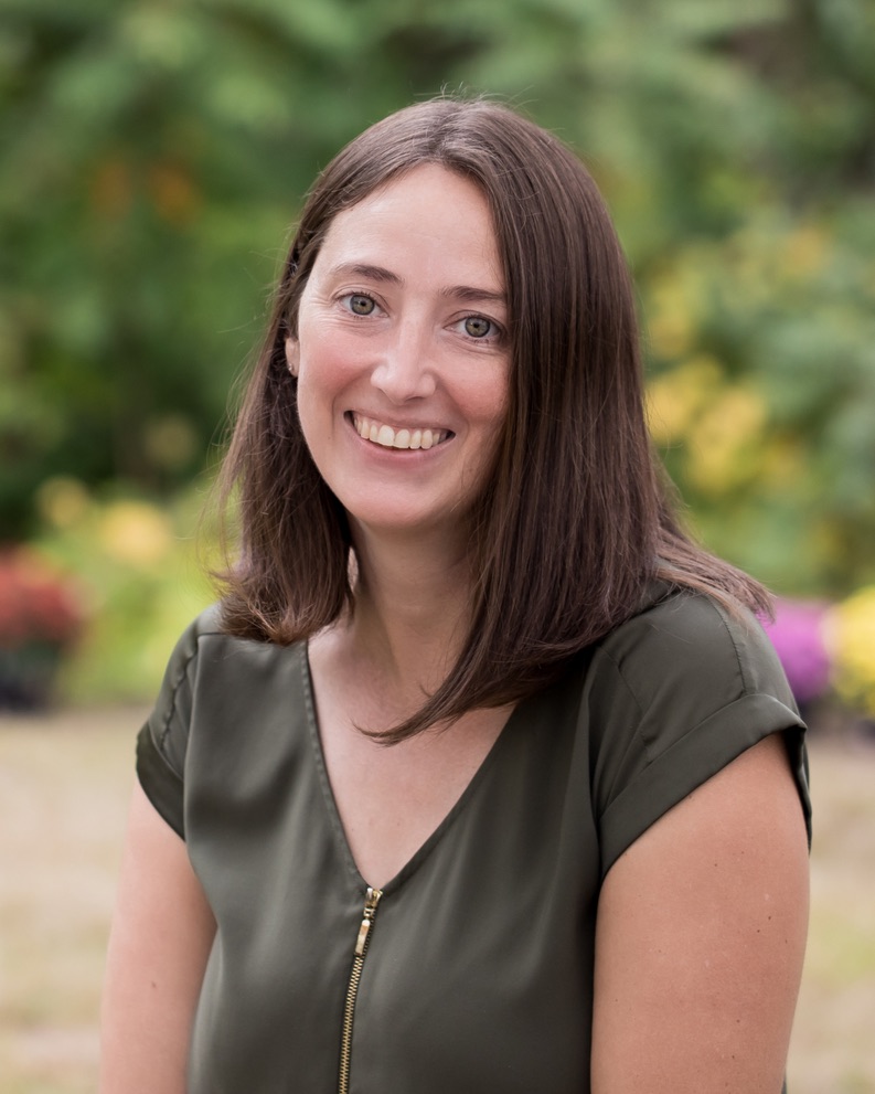 Meet The Faculty : Academy Hill School, Springfield MA